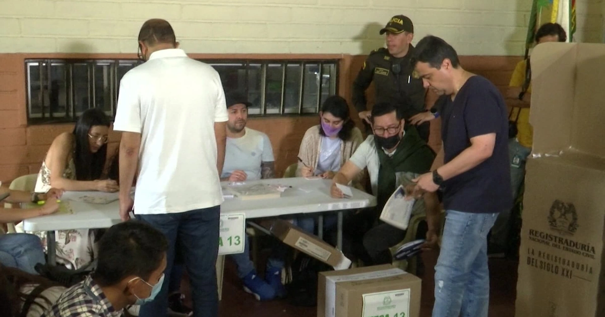 Piden convocar a votación de revocatoria