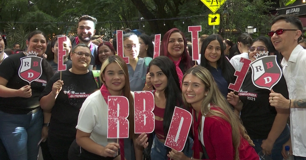 RBD se presenta en concierto en Medellín