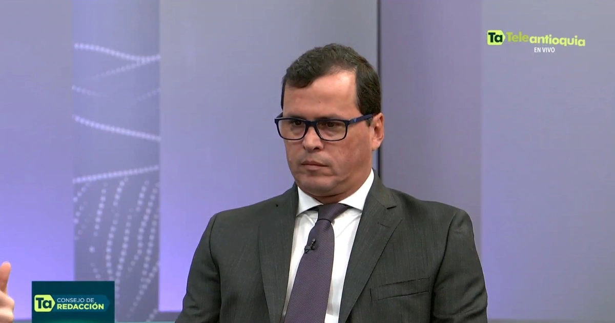 Entrevista con Nicolás Ríos, secretario de Gobierno de Medellín