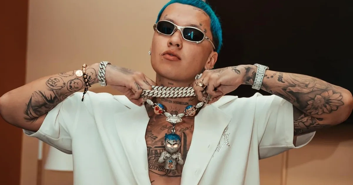 Navidad en Barrio Antioquia: evento de Blessd