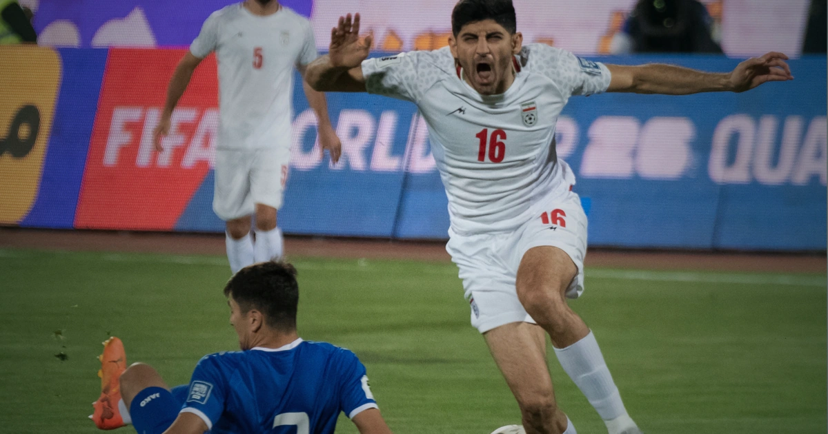 Mehdi Torabi, el futbolista de la Guardia Revolucionaria de Irán que ...